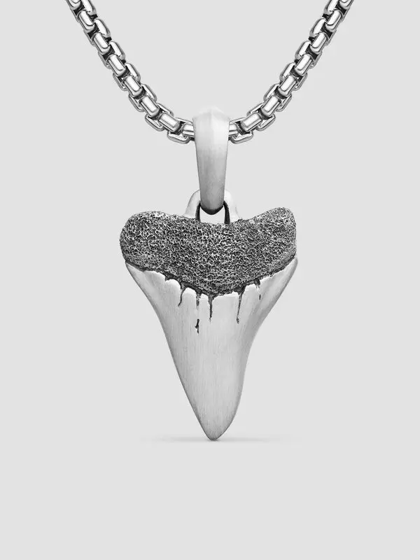 David Yurman Shark Tooth Amulet In 25.8mm - Silver