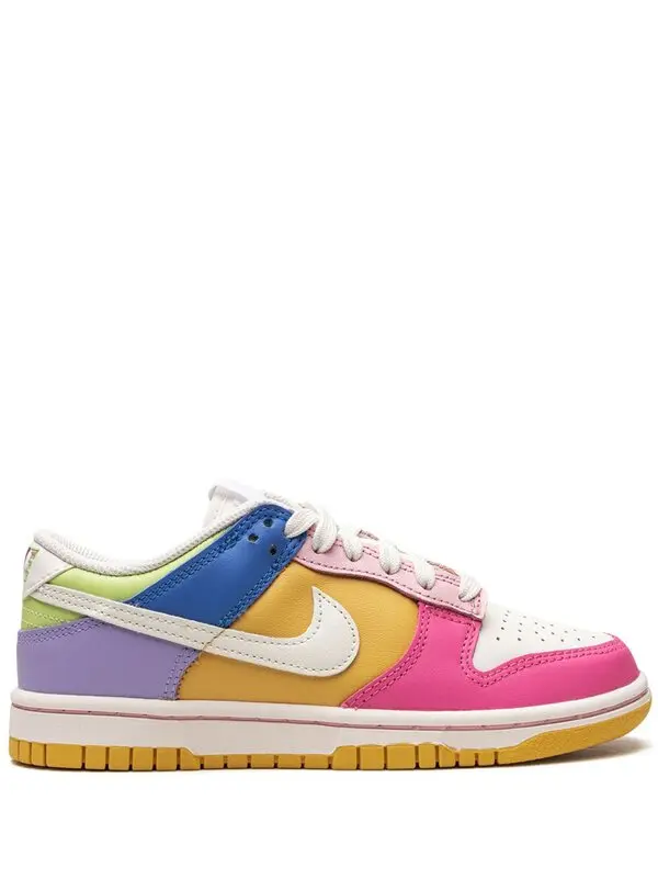 Nike Dunk Low Sneakers - Pink