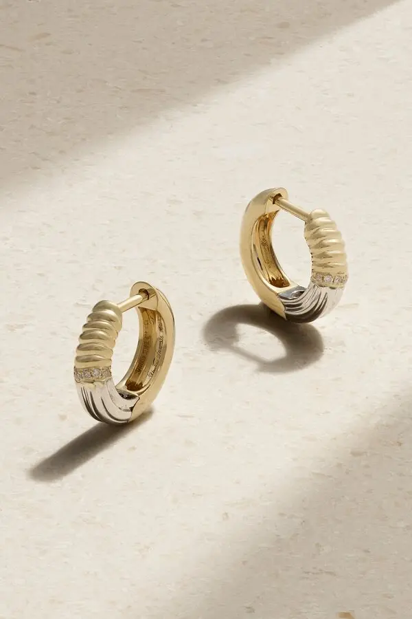 Yvonne Léon Berlingot Mini 9-karat Diamond Hoop Earrings - Gold