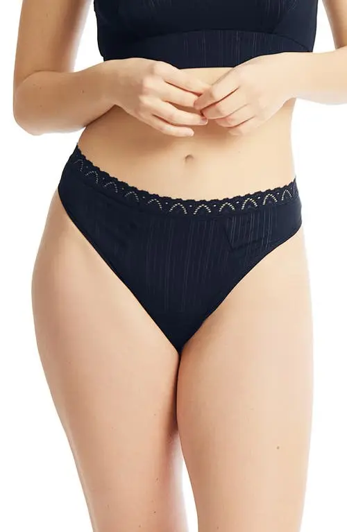 Hanky Panky Mellowluxe™ Low Rise Thong - Bicoastal