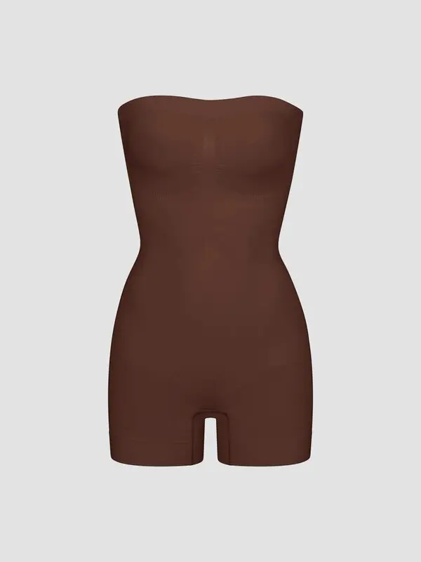 SKIMS Seamless Sculpt Strapless Shortie Bodysuit - Cocoa