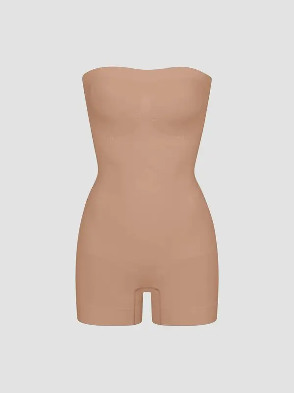 SKIMS Seamless Sculpt Strapless Shortie Bodysuit - Sienna
