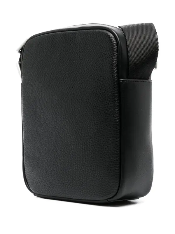 Tommy Hilfiger Central Reporter Leather Messenger Bag