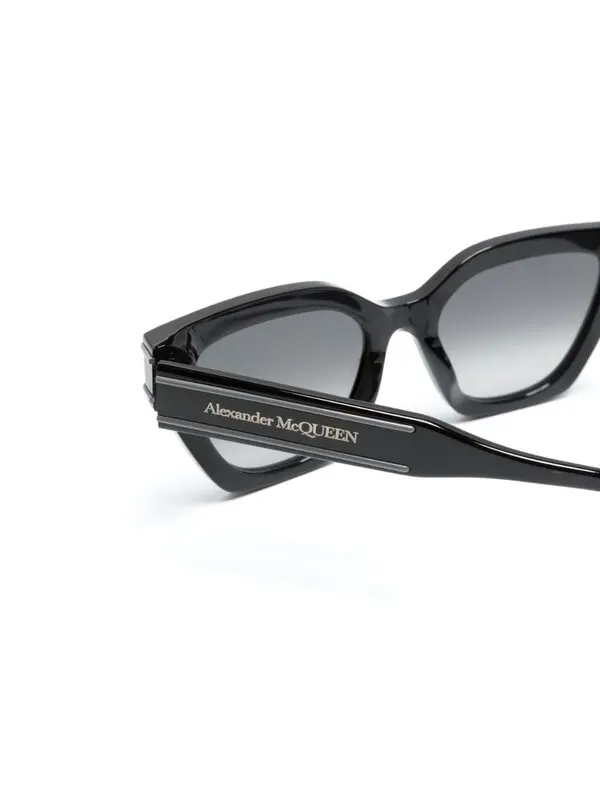 Alexander McQueen Two-tone Cat-eye Sunglasses