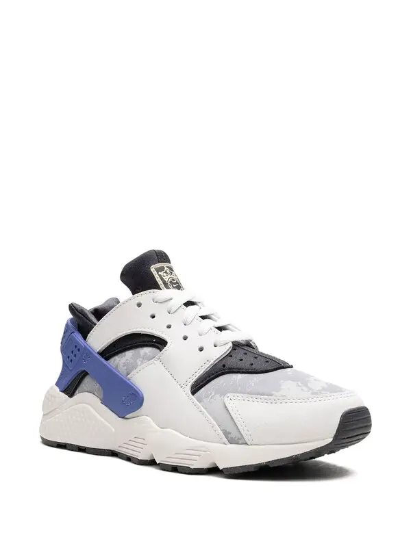 Nike Air Huarache Social Fc Sneakers