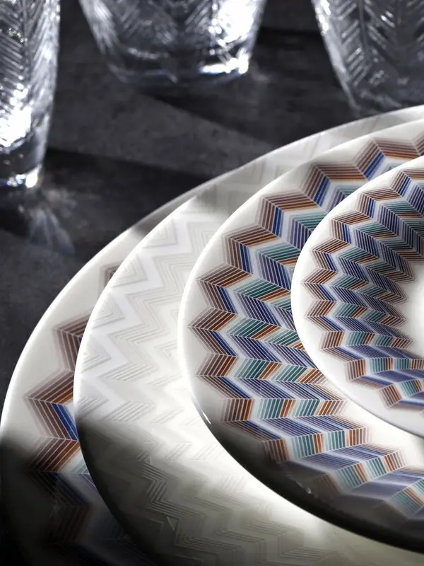 Missoni Zig Zag Jarris Charger Plate - Multicolour