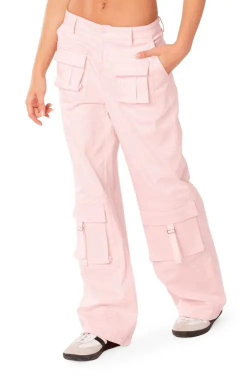 EDIKTED Joan Low Rise Cargo Pants