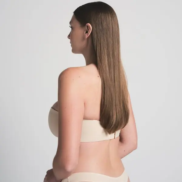 SKIMS Strapless Bra | Light Neutral | | Fits Everybody - Sand