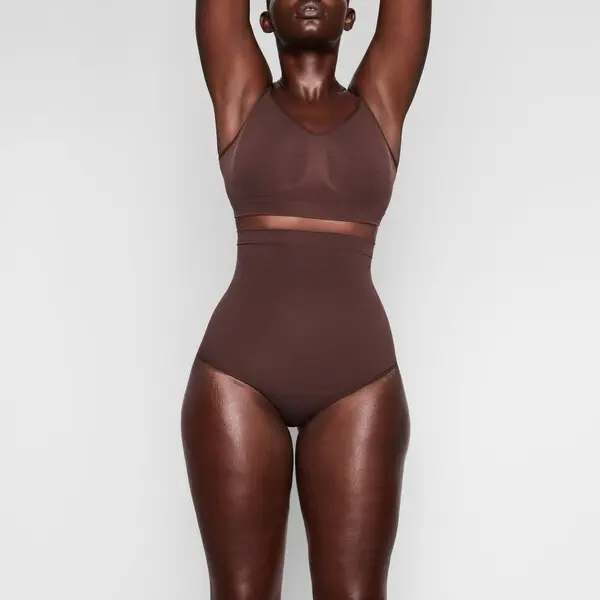 SKIMS Seamless Sculpt High Waisted Brief - Cocoa