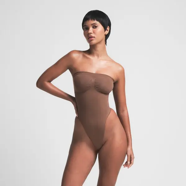 SKIMS Strapless Thong Bodysuit - Jasper