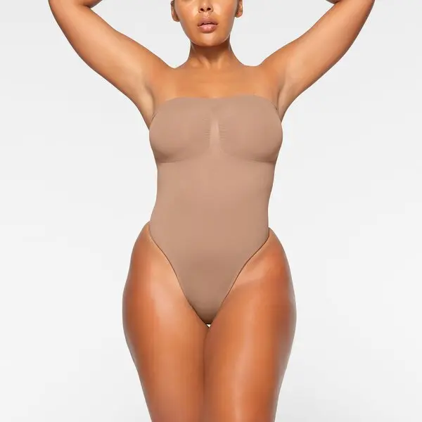 SKIMS Strapless Thong Bodysuit - Sienna