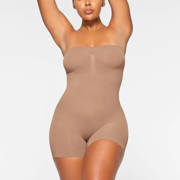 SKIMS Seamless Sculpt Strapless Shortie Bodysuit - Sienna
