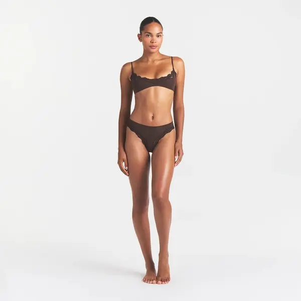 SKIMS Tanga | Black | | Fits Everybody Lace - Espresso