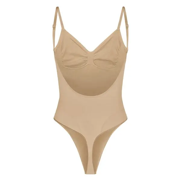 SKIMS Seamless Sculpt Low Back Thong Bodysuit - Clay