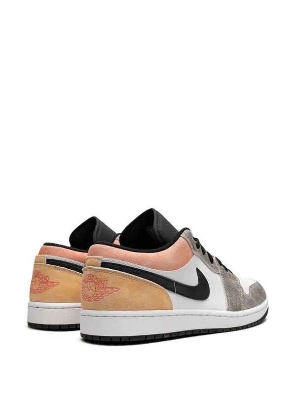 JORDAN Air 1 Low Se Flight Club Sneakers - White