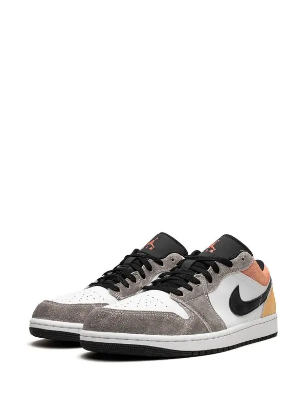 JORDAN Air 1 Low Se Flight Club Sneakers - White