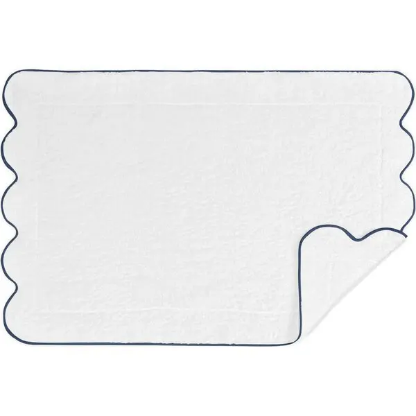 MATOUK Cairo Scallop Tub Mat - Navy
