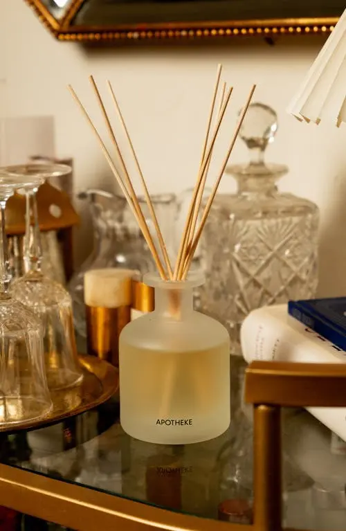 APOTHEKE Reed Diffuser - Sea Salt Grapefruit