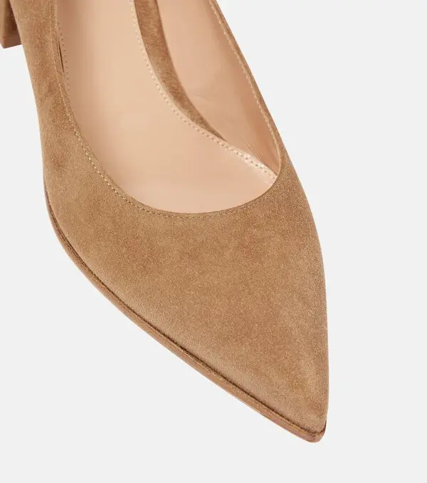 GIANVITO ROSSI Piper Suede Pumps - Brown