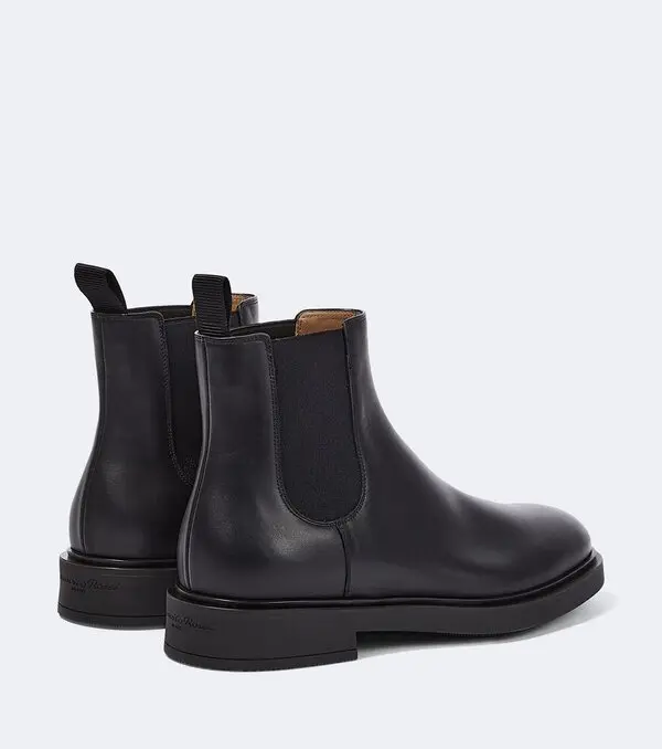 GIANVITO ROSSI Chester Leather Chelsea Boots - Black