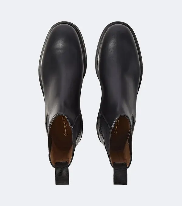 GIANVITO ROSSI Chester Leather Chelsea Boots - Black