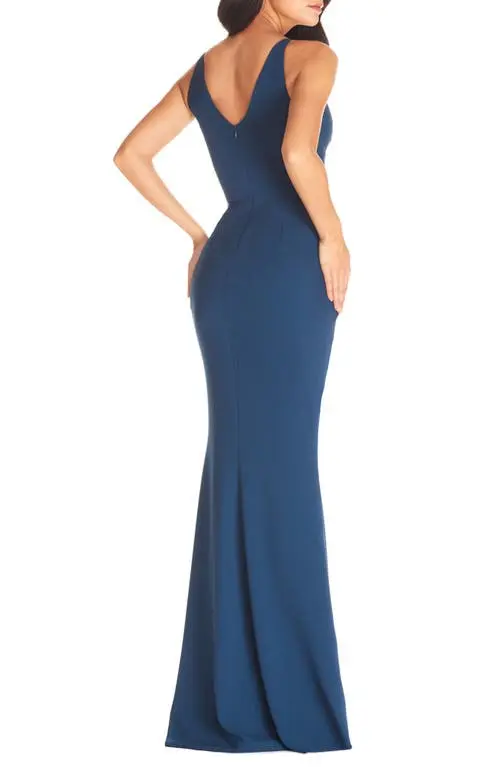 chinese dress ladies Amazon.com: Dress the Population Women's Jordan Plunging Drape Front  Sleeveless Long Gown with Slit Dress, Black, XXS : Clothing, Shoes & Jewelry