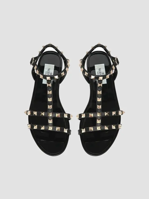 Valentino Garavani Rockstud Flat Rubber Sandals - Black