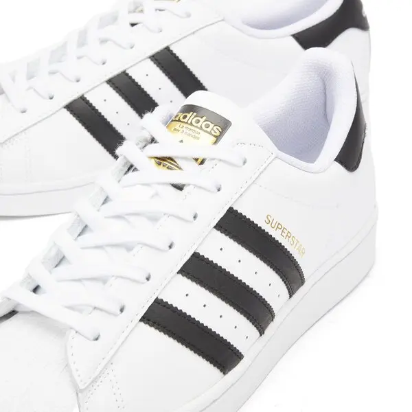 Adidas Superstar Sneakers