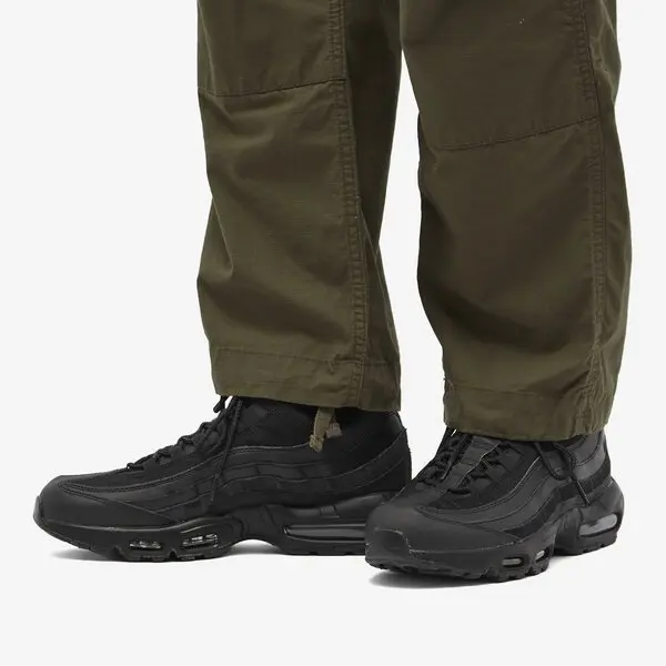 Nike Max 95 Essential Sneakers