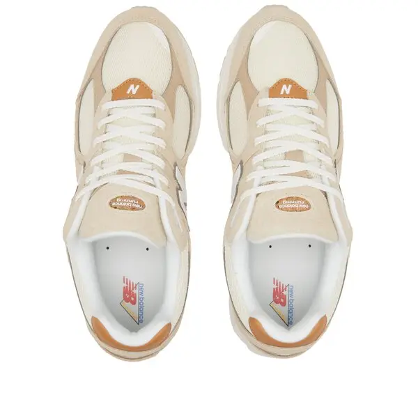 NEW BALANCE 2002r Sneakers