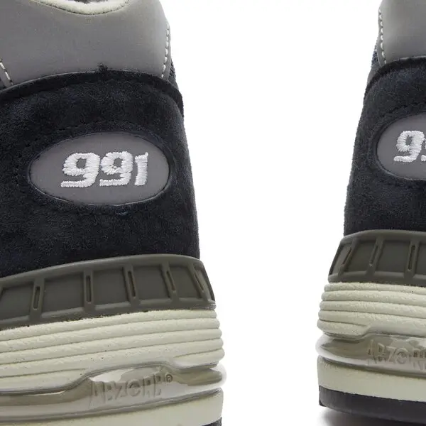 NEW BALANCE Made In Uk Sneakers
