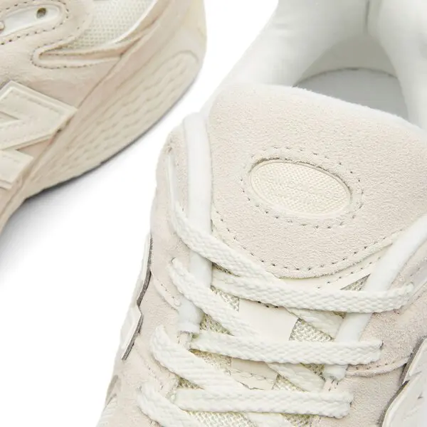 NEW BALANCE M2002rcc Sneakers - Calm Taupe