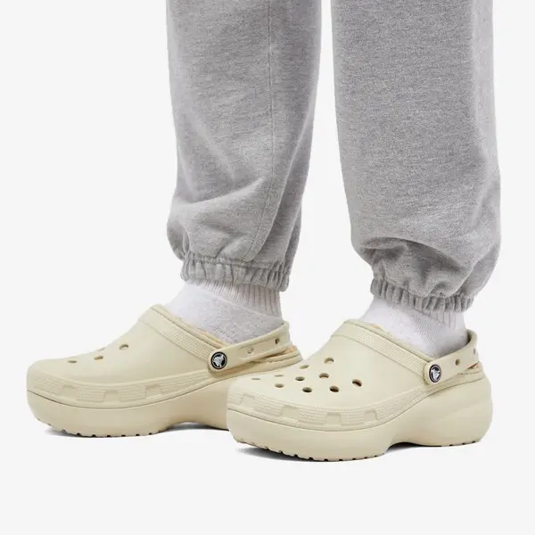 CROCS Classic Platform Lined Clog