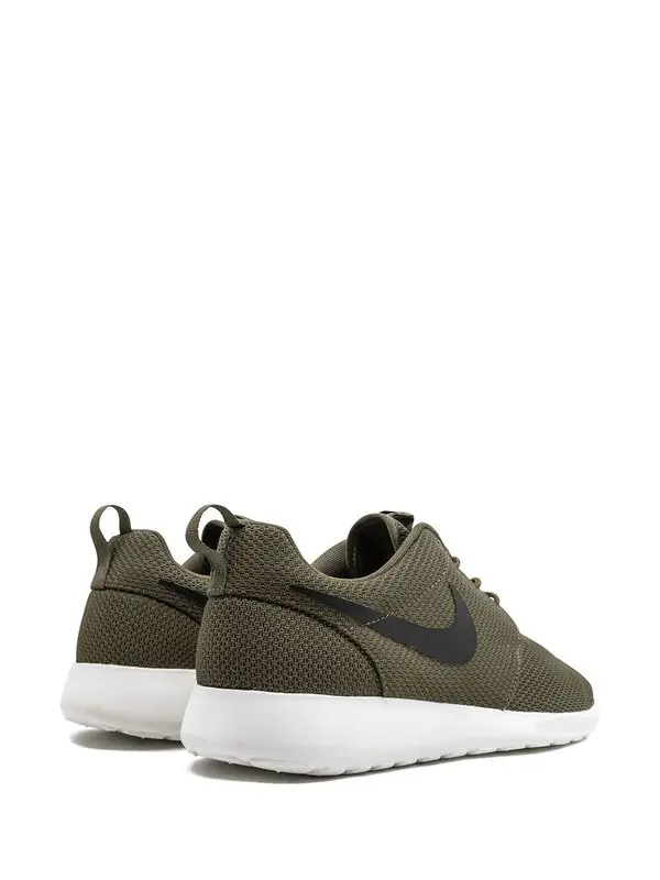 Nike Roshe Run Sneakers