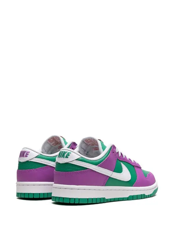 Nike Dunk Low Sneakers - Green