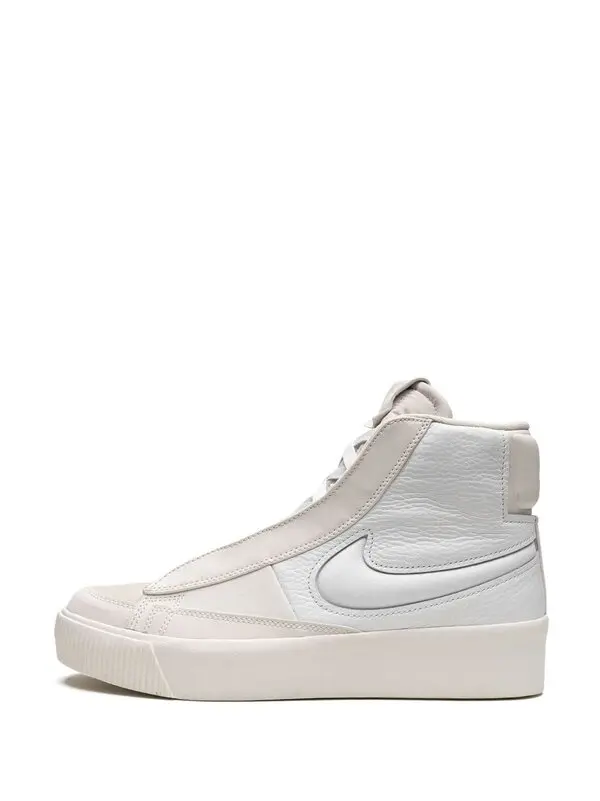 Nike Blazer Mid Victory Sneakers - White