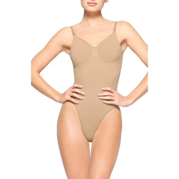 SKIMS Seamless Sculpt Low Back Thong Bodysuit - Clay