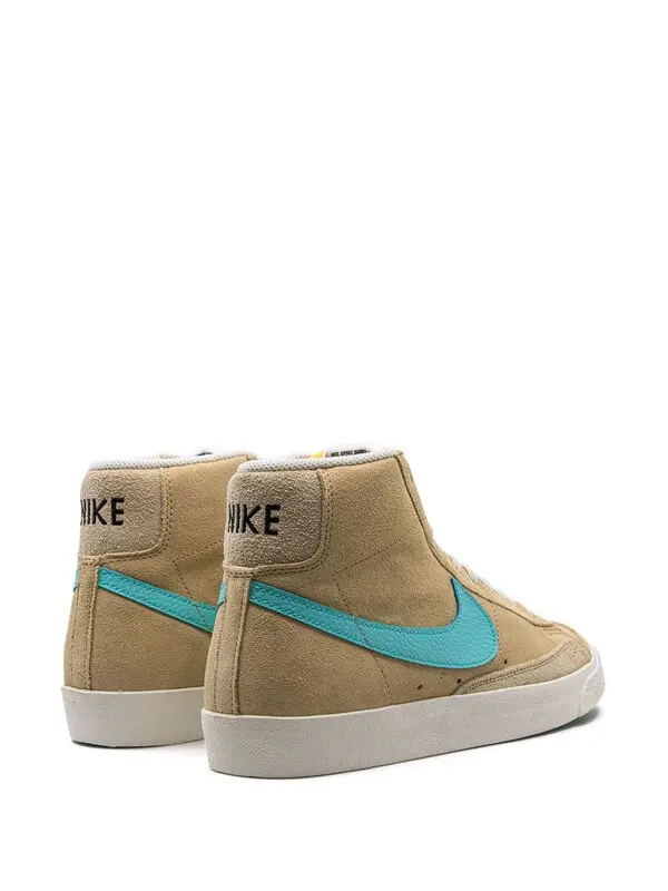 Nike Blazer Mid '77 Sneakers - Neutrals