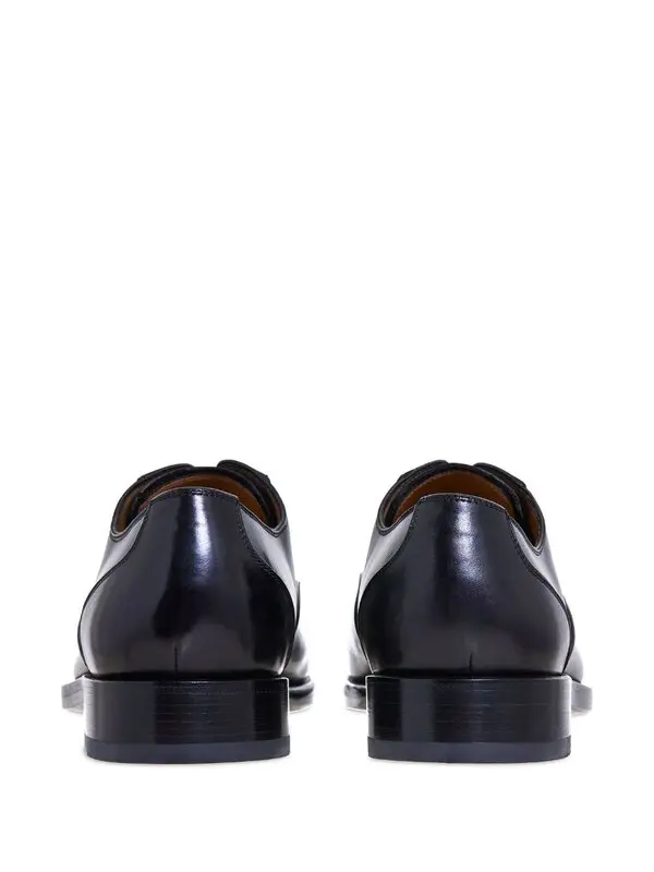 FERRAGAMO Tonal Toecap Leather Oxford Shoes