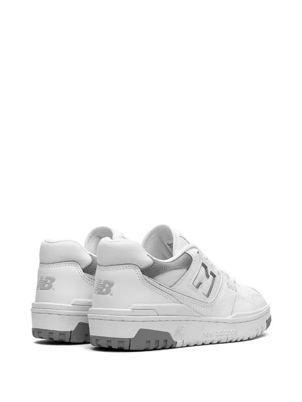 NEW BALANCE 550 Sneakers - White