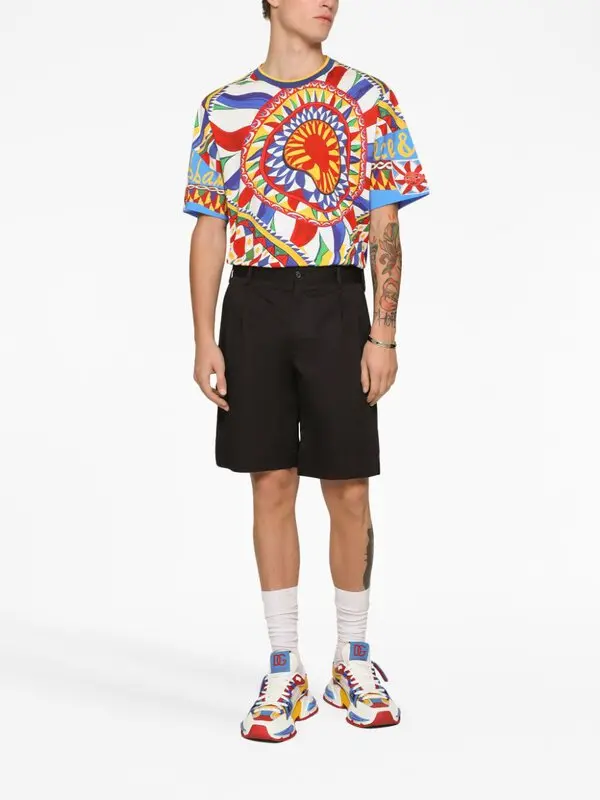 Dolce & Gabbana Logo-plaque Gabardine Cargo Shorts