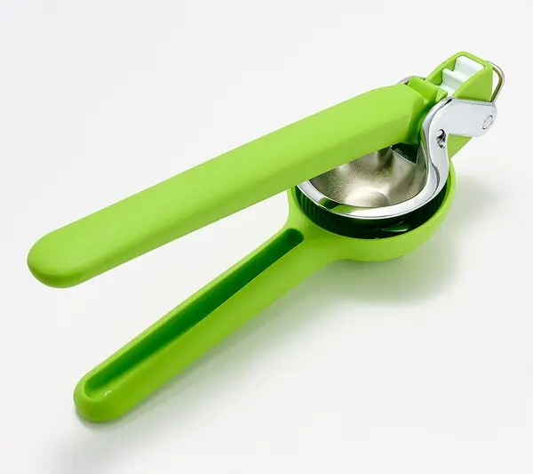 CHEF'N Freshforce Handheld Citrus Juicer