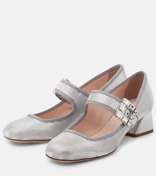 ROGER VIVIER Trés Vivier Embellished Pumps