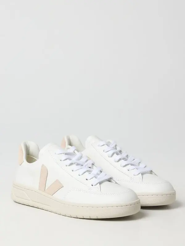 VEJA Sneakers