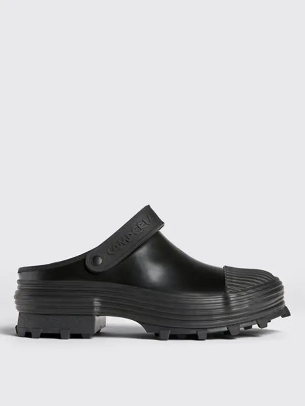 Camper Clogs - Black