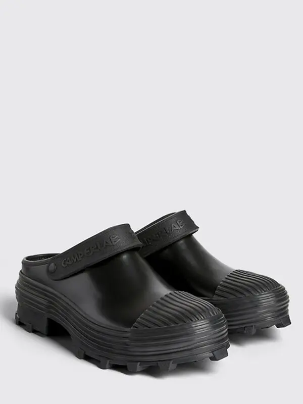 Camper Clogs - Black