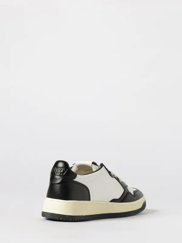 AUTRY Low Top Sneakers - Black