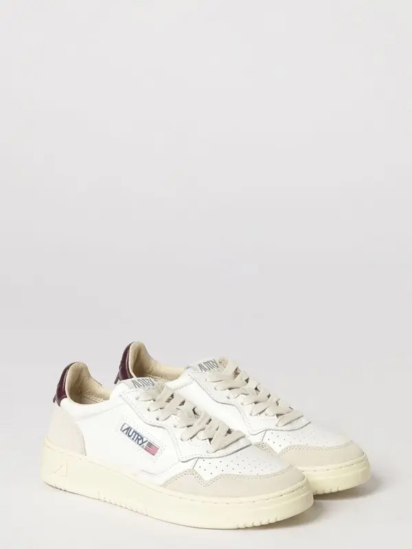 AUTRY Medalist Low Lace-up Leather Sneakers With Perforated Toe - Burnt