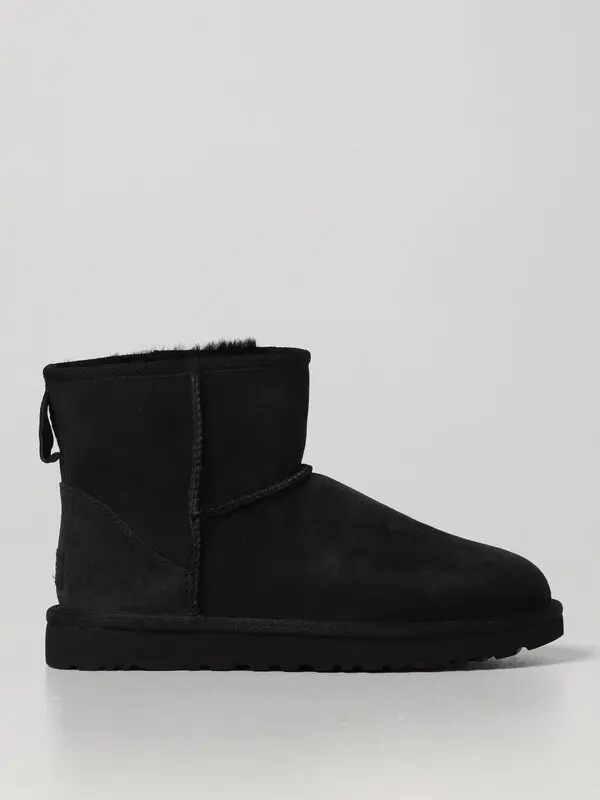 UGG Boots - Black