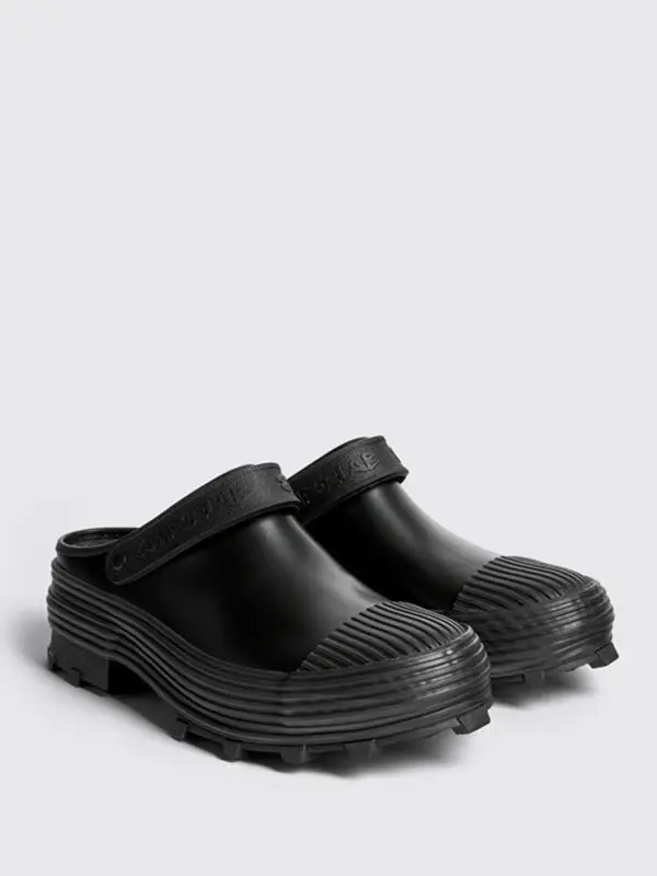 Camper Clogs - Black